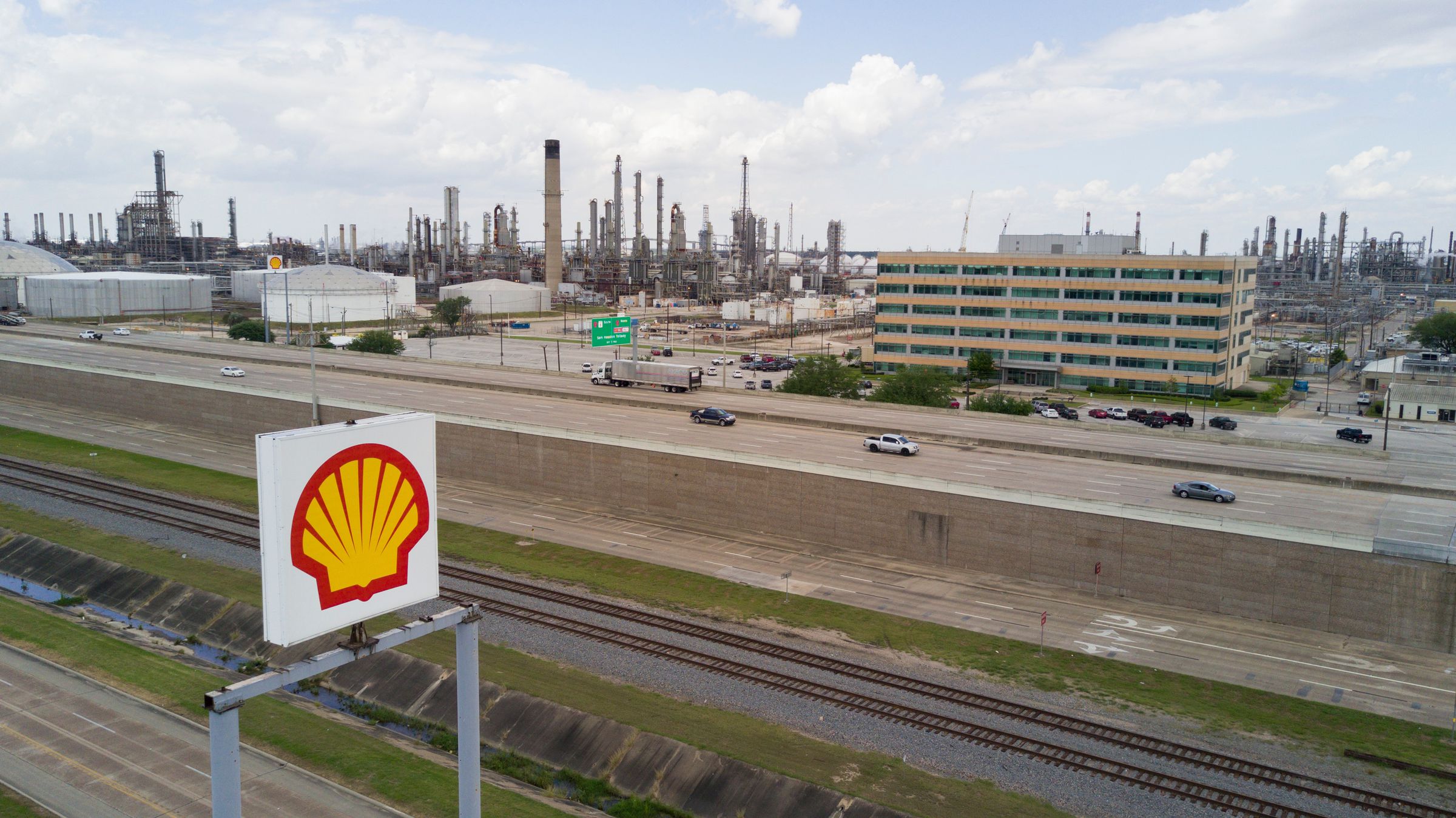 A Pass to Poison | The Texas Tribune